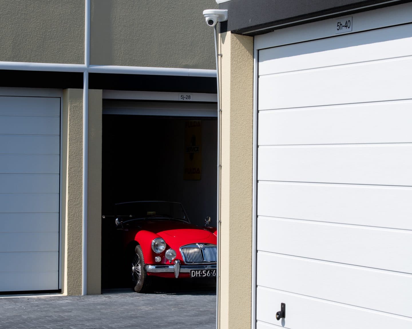 De ideale Stalling. Veilig, droog en op A-locaties | GaragePark