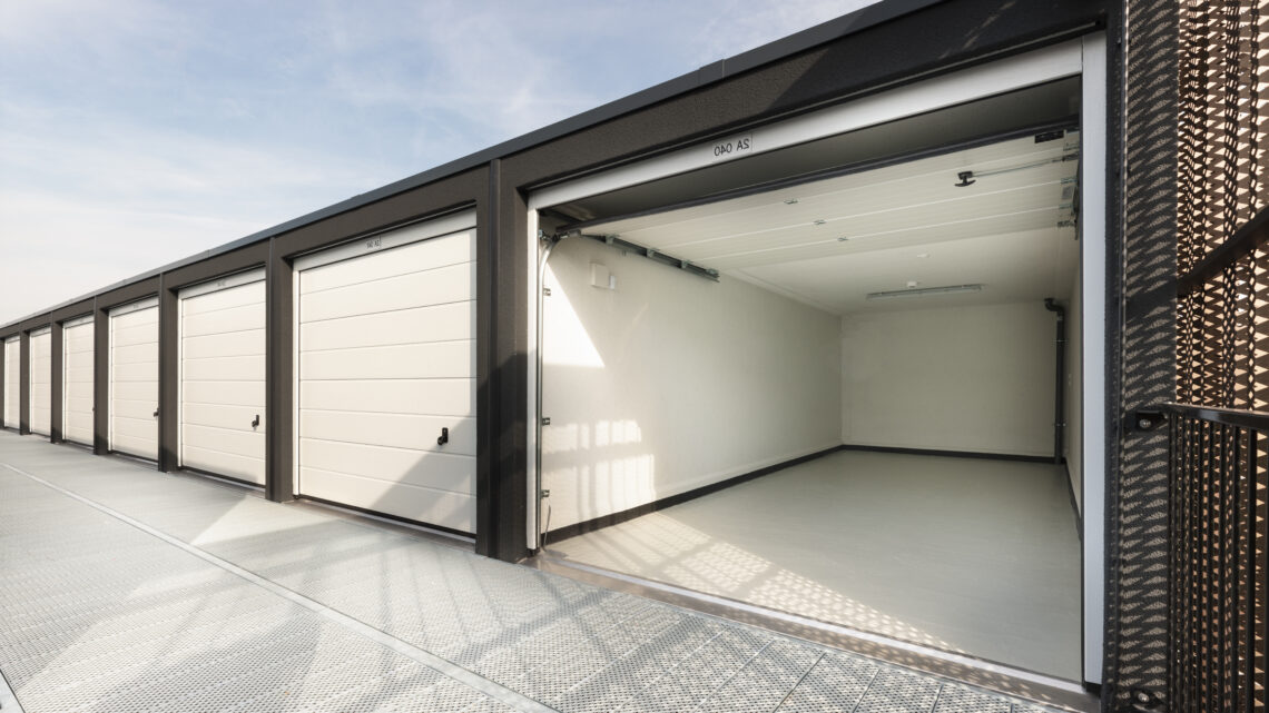 Hoe lang en breed is een garagebox gemiddeld in Sneek? - GaragePark