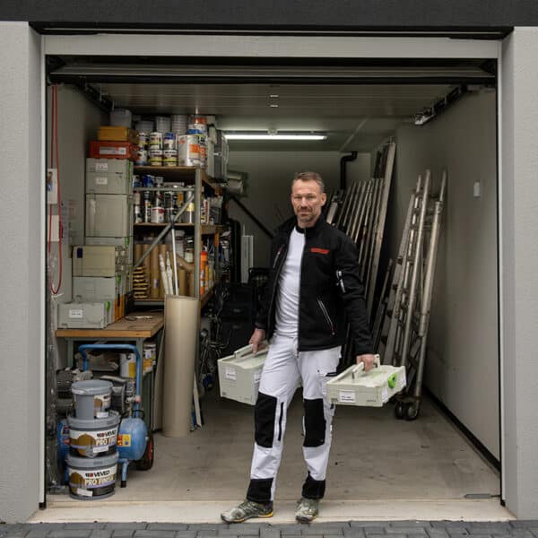 Goed beveiligde garageboxen te koop en te huur - GaragePark